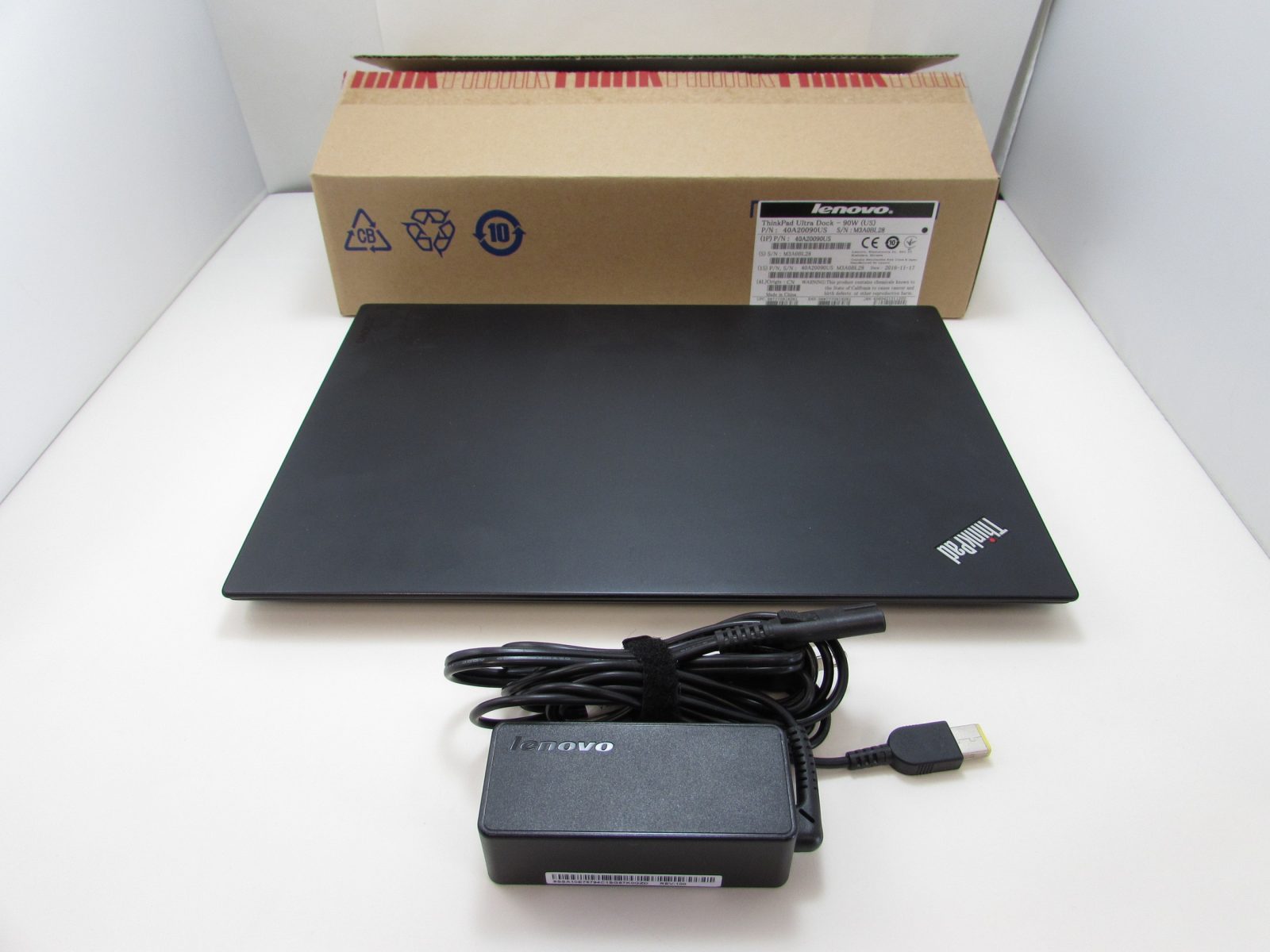 Lenovo ThinkPad T470s 14" i5-7300U 2.6GHz 16GB 256GB NVME W10 + Ultra ...